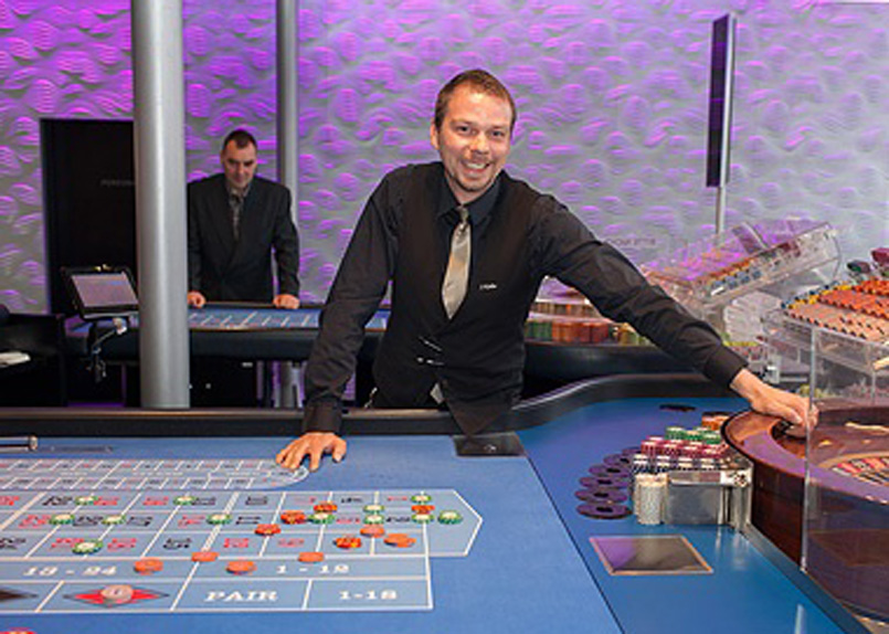 Durch die Nacht mit Croupier Jan Keller: «Für einen Zocker bin ich zu ...